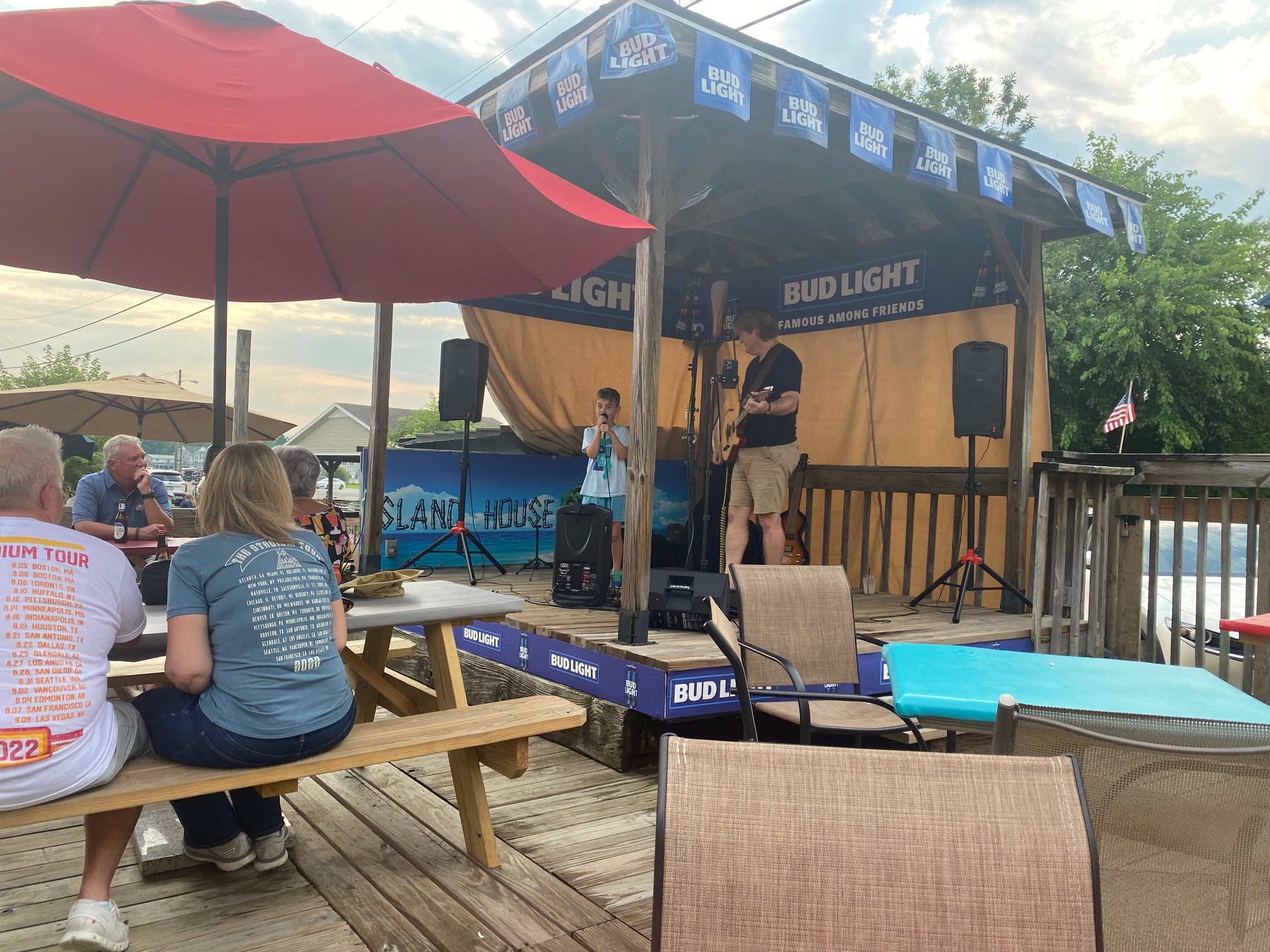 David Spires – Pedal Steel, Dobro, Lap Steel, Country Tunes